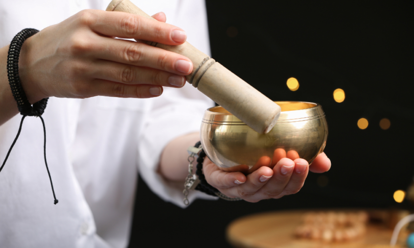 15 Unforgettable Holiday Resident Event Ideas to Liven up Your ...